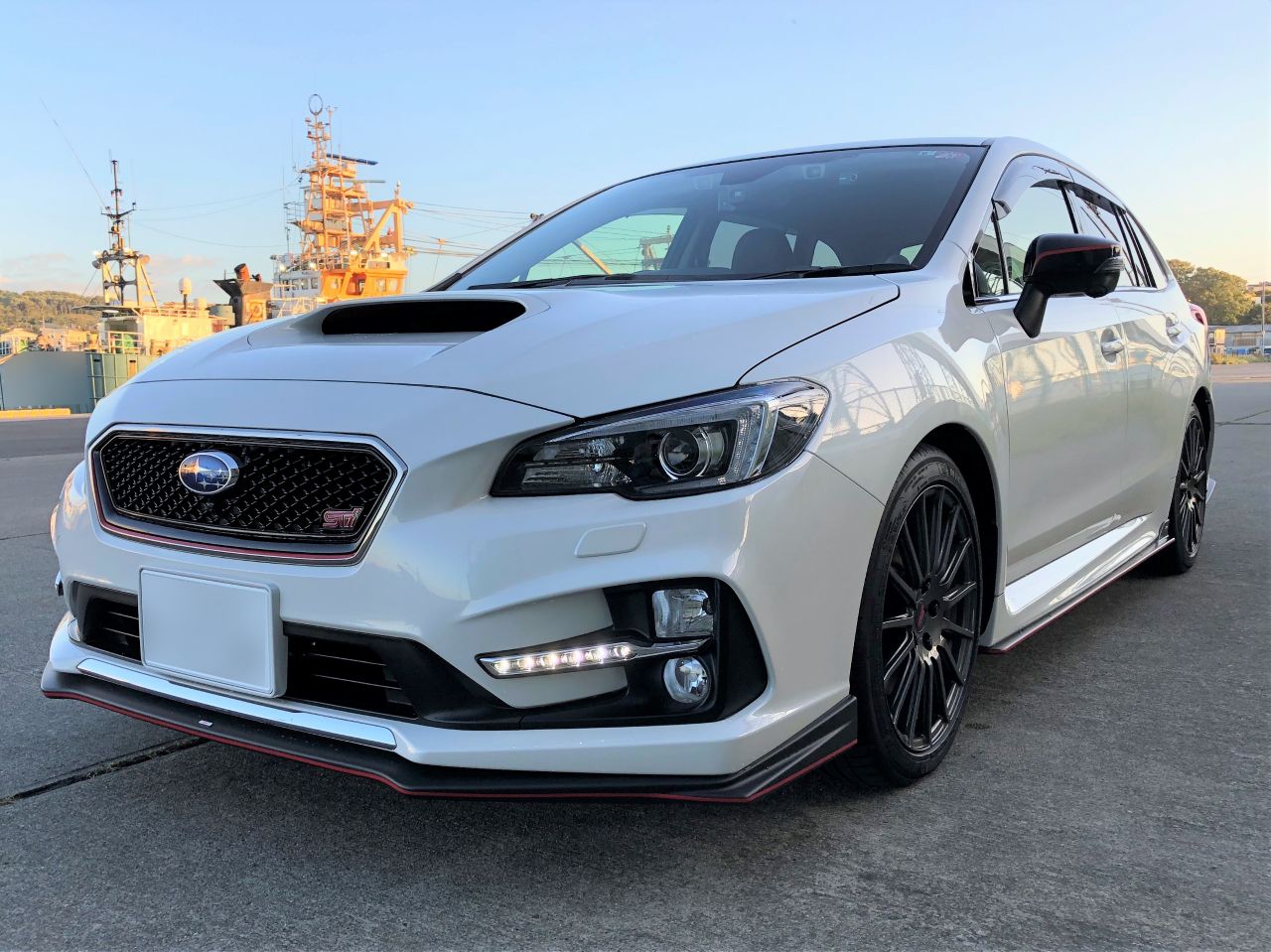 レヴォーグSTI SportにSTIアルミホイールを付けてみた